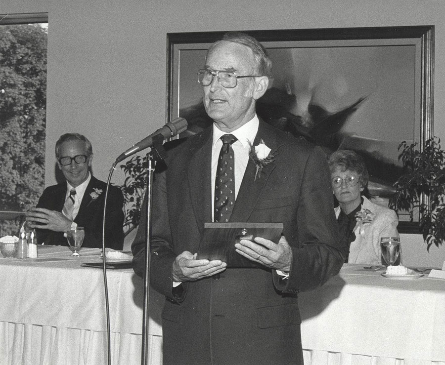 GU remembers Professor Frank H. Thompson, 1929-2021 | January 25, 2022